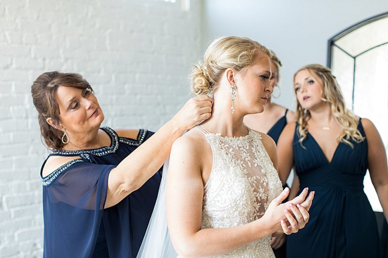 Anna & Kris' Spartanburg Wedding | 1800 Drayton Wedding - Kendra Martin ...