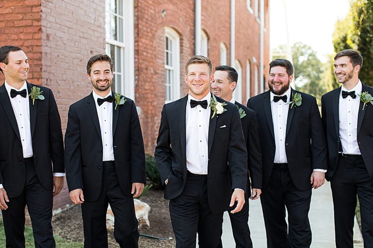 Anna & Kris' Spartanburg Wedding | 1800 Drayton Wedding - Kendra Martin ...